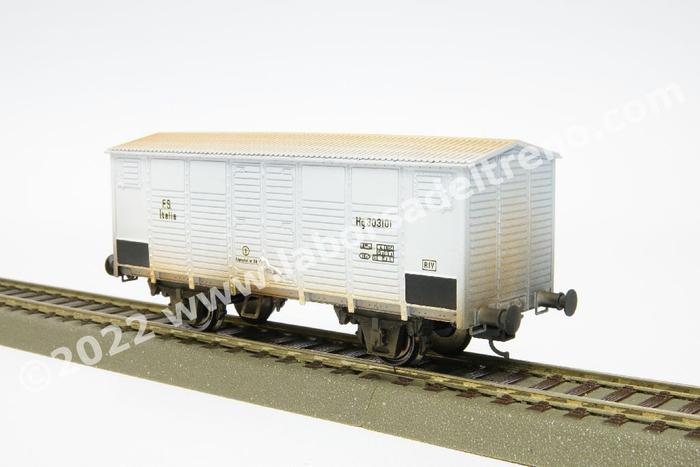 Sagi - M709/B carro frigo FS Italia a due assi, tipo Hg, livrea bianca ...