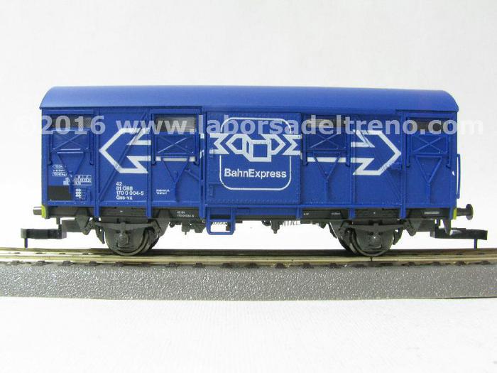 Roco - 46417 Carro chiuso corto a due assi OBB, BahnExpress, epoca IV/V
