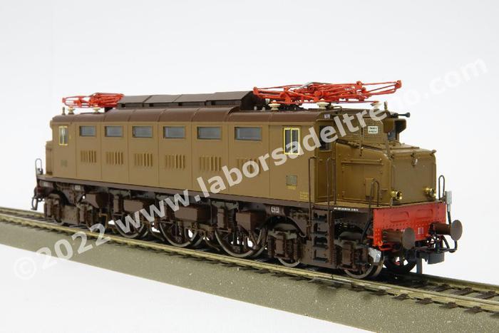 Rivarossi - HR2368 Loco el. E 326 011 delle FS, livrea castano/isabella ...