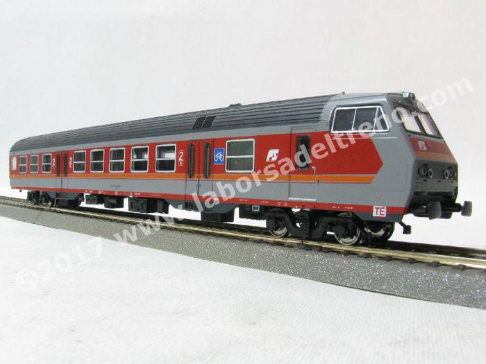 Vitrains - 3154 Carrozza semipilota MDVC di 2a cl. FS, livrea MDVE con ...