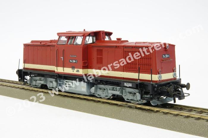 Roco - 70811 Locomotiva diesel DR Br 114, livrea bourdeaux con fascia ...