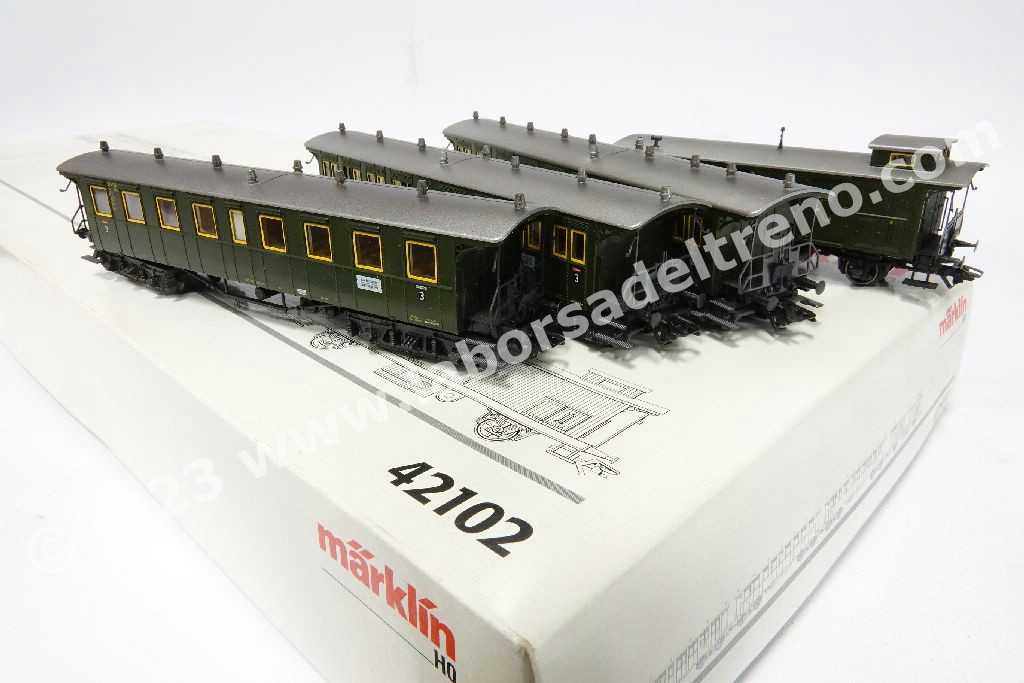 Marklin - 42102 Set con 3 carrozze passeggeri e un bagagliaio delle ...