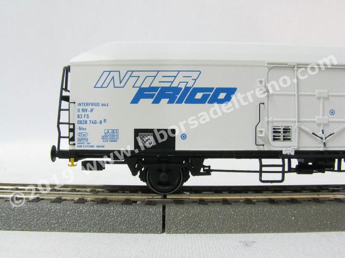 Acme - 45059 Coppia carri isotermici Interfrigo delle FS, livrea bianca, ep. IV/V