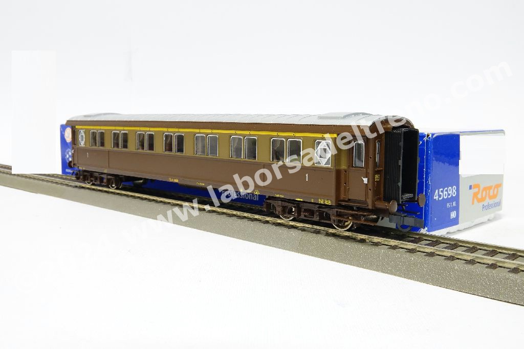 Roco - 45698 Carrozza tipo 1921 di 1a cl., FS, livrea castano/isabella ...