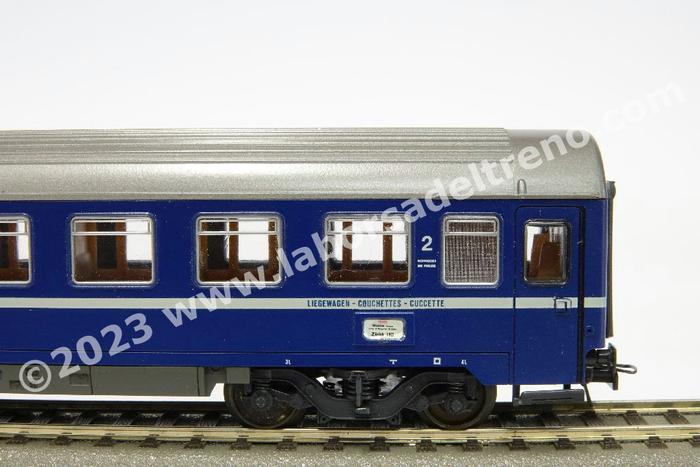 Roco - 4234A Carrozza passeggeri a cuccette di 2a cl. Eurofima delle SBB, livrea blu con fascia ...