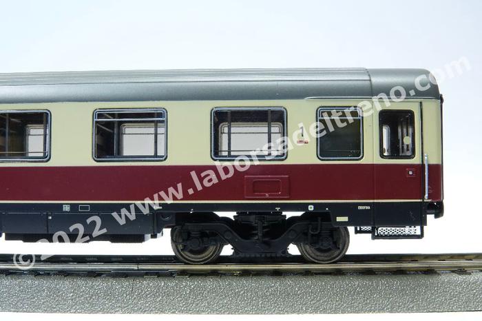 Acme - 52301 Carrozza di 1a cl. Avmz 207 tipo Eurofima delle DB, livrea ... Acme - 52301 Carrozza di 1a cl. Avmz 207 tipo Eurofima delle DB, livrea ...