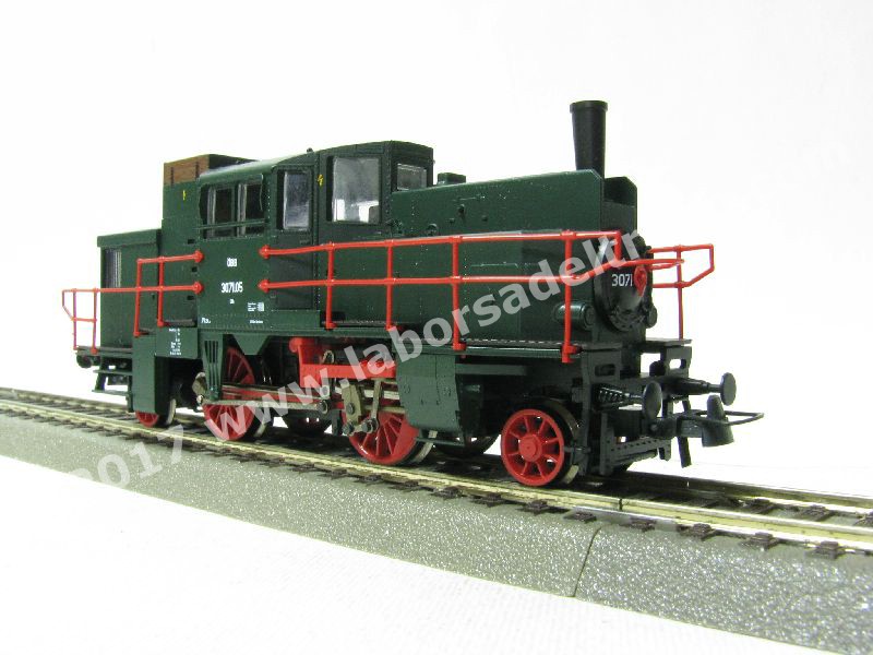 Roco - 73211 Locotender OBB Rh 3071, Livrea verde con mancorrenti rossi ...
