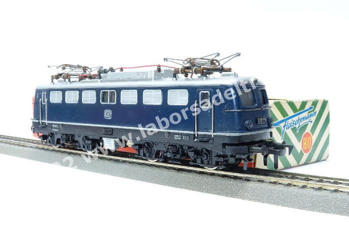 Fleischmann - 1337 Loco el. E 10 134 DB, livrea blu, ep. III