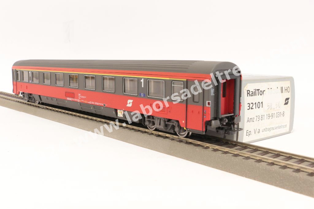 Railtop modelle - 32101 Carrozza a scompartimenti OBB tipo EC89 di 1^cl., livrea rosso/grigio ...