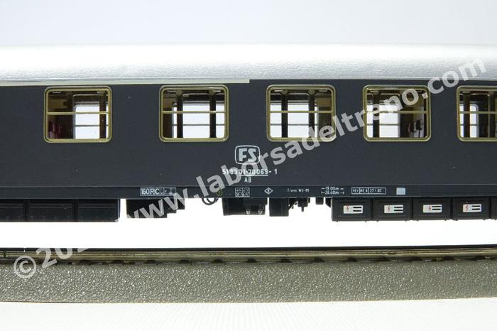 Roco - 44718(1) Carrozza a scompartimenti FS tipo X mista 1a/2a cl ...