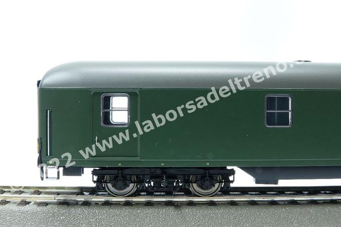 Acme - 52200 Bagagliaio a carrelli DB tipo Dm 903, con carenature ...