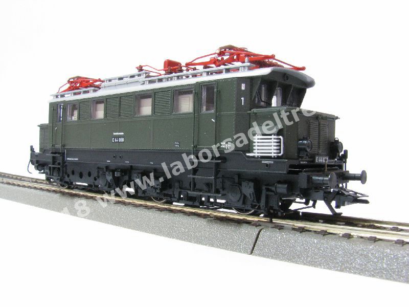 Trix - 22710 Locomotiva elettrica DB E44 con pantografi azionati in ...