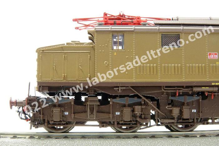 Acme - 69570 Locomotiva elettrica FS, E 626 139, dep. Napoli, avancorpi ...