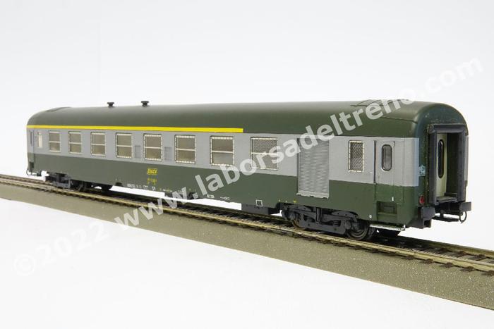 Roco - 44614 Carrozza tipo Y di 1a cl. SNCF con comparto bagagli ...