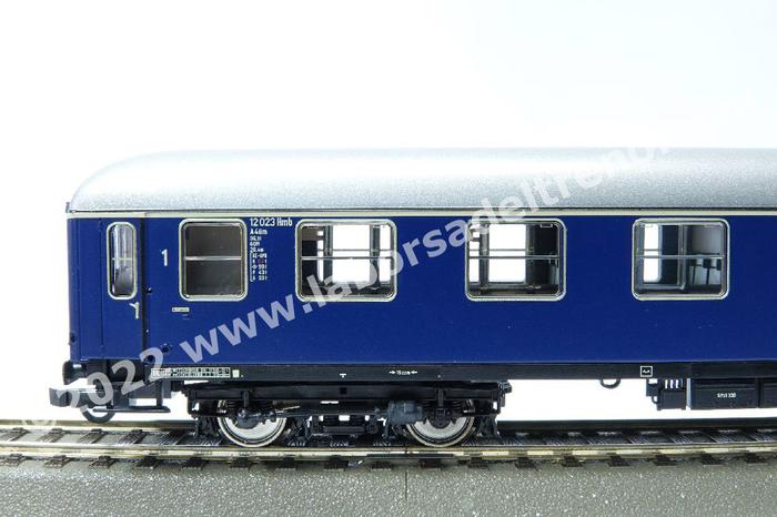 Roco - 44741 Carrozza tipo X di 1a cl. DB, livrea blu, riga gialla, ep. III