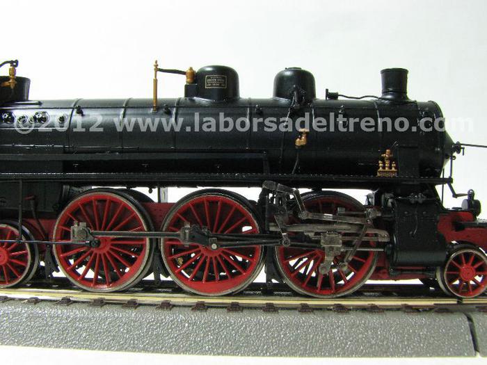 Os.kar - 1685 Vaporiera Gr. 685 352 delle FS, fanali a petrolio, ep. III