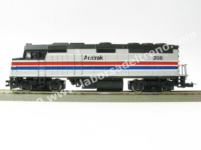 Spectrum - 87002 Loco diesel FP40 PH della Amtrak