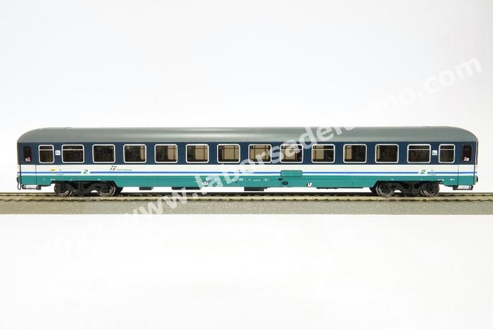Acme - 55147 Set ICN FS con una cuccetta UIC-X T4 Treno Notte Comfort e una 2a cl. tipo UIC-X ...