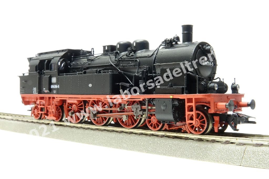 Marklin - 39785 Locotender DB Br 78, versione con tre duomi sulla ...