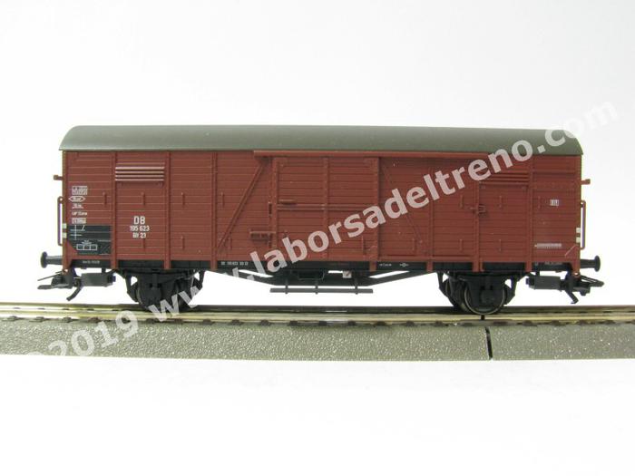 Marklin - 00794-18 Carro chiuso con aperture frontali delle DB, ep. III