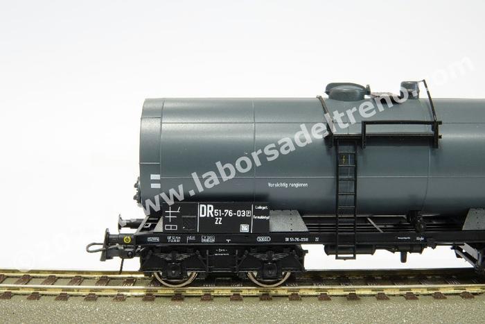 Roco - 66549 Cisterna a carrelli tipo ZZ delle DR, ep. IV/V