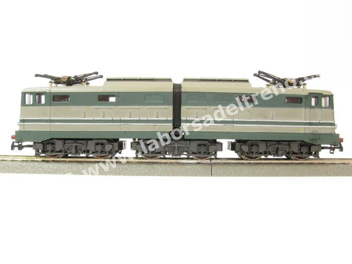 Rivarossi - 1447 locomotiva elettrica FS E 646 027, livrea grigio/verde, epoca III