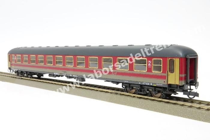 Roco - 44716 Carrozza tipo X di 2a cl. FS, livrea grigio/rosso fegato ...