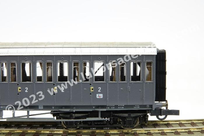 Roco - 44691.2 Carrozza FS tipo centoporte, 2a classe, B 36482, livrea ...