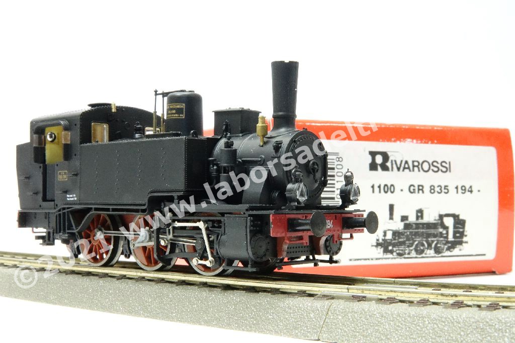 Rivarossi - 1100 Locotender Gr. 835 194 FS, fanali a petrolio, ep. III
