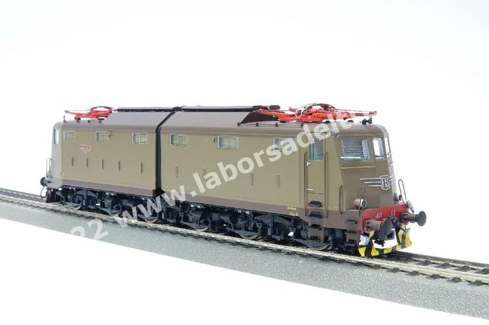 Acme - 60141 locomotore elettrico FS E 645 011 di prima serie, livrea castano/isabella, deposito ...