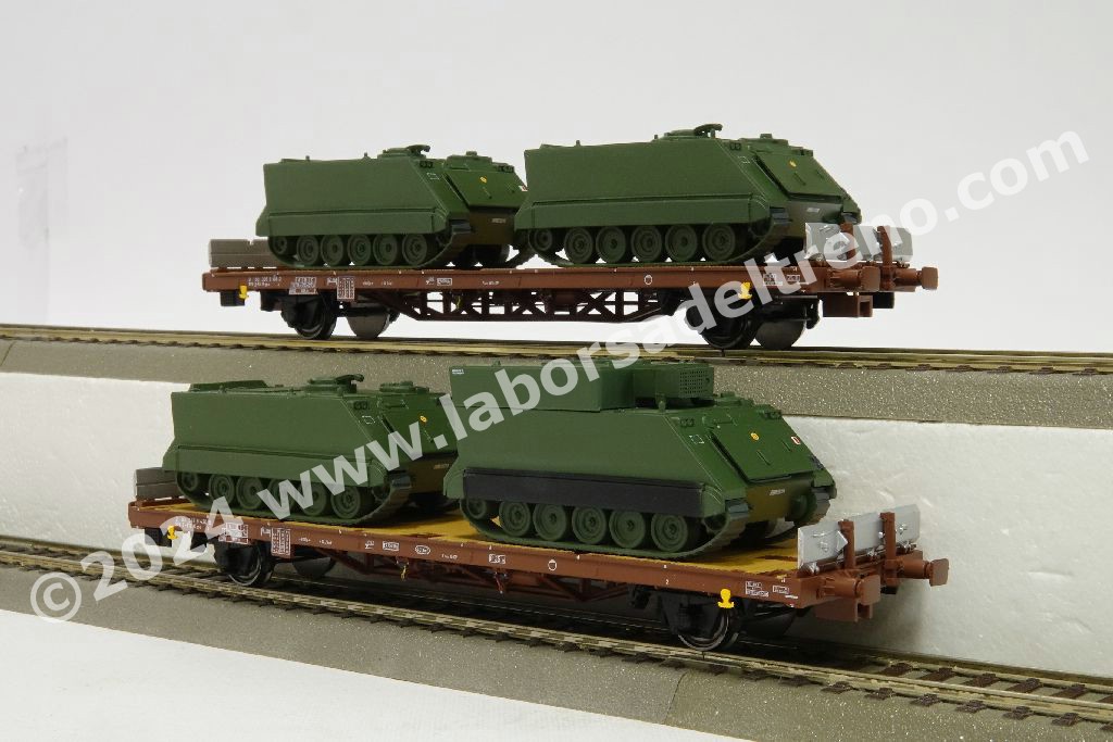 Acme - 45190 Coppia carri a due assi FS tipo Kgps caricati con 3 mezzi ...