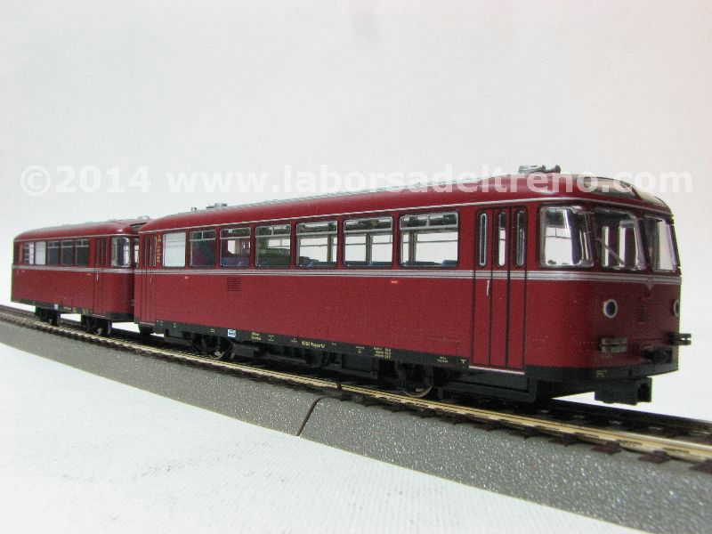 Trix - 22995 Automotrice Schienenbus VT 95.9 + rimorchiata VB 140 delle ...