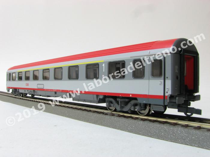 Roco - 45352 carrozza passeggeri RIC-Z2 OBB tipo eurofima di 1^classe ...