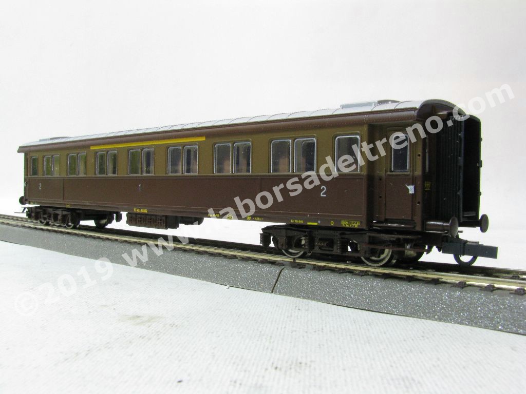 Roco - 45695 CARROZZA TIPO 1921 DI 1^ CLASSE LIVREA CASTANO/ISABELLA EP ...