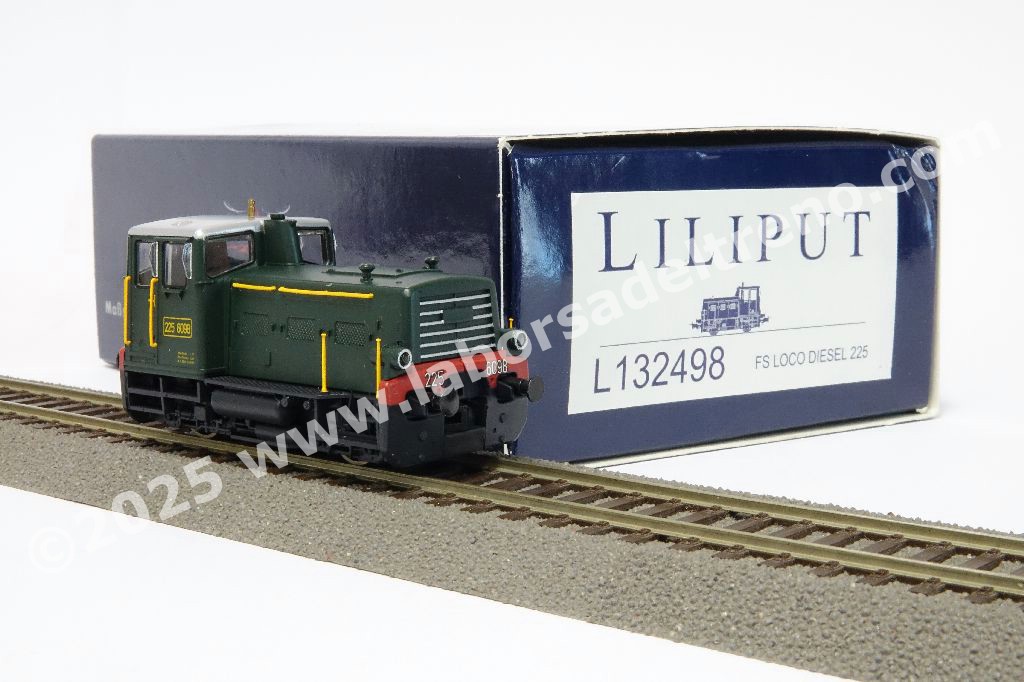 Liliput - 132498 Loco diesel da manovra D225 6098 FS, livrea verde, ep. IV