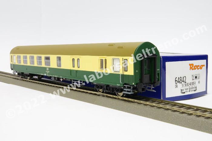 Roco - 64842 Carrozza tipo Y-B/70 mista 2a cl./bagagliaio delle DR, livrea verde/crema con tetto ...