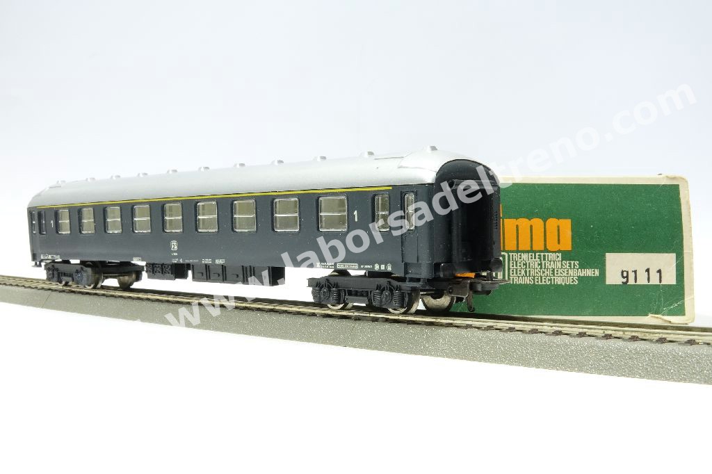 Lima - 9111 Carrozza passeggeri FS, tipo UIC-Y, livrea grigio ardesia ...