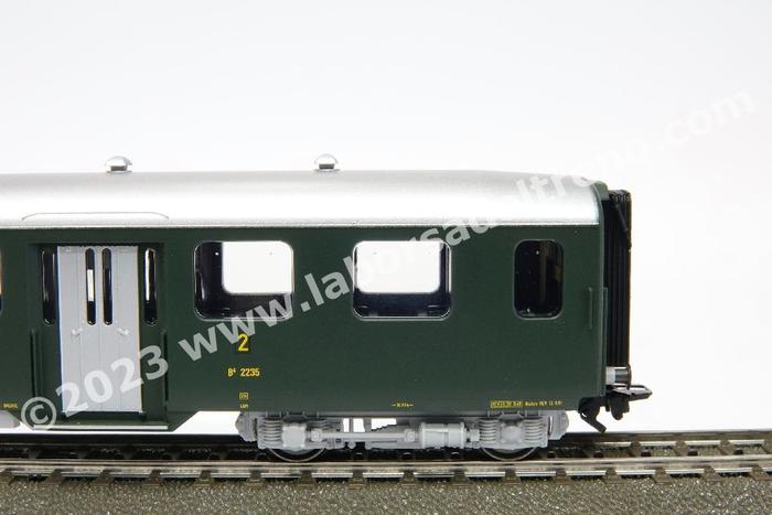 Marklin - 43369 Set 5 carrozze SBB tipo Leichtstahlwagen, due 3° cl ...