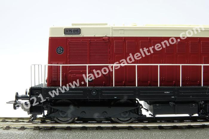 Piko - 52425 Locomotiva diesel DR V75, livrea bourdeaux con tetto ...