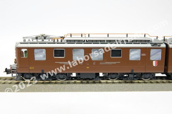 Roco - 72690 Locomotiva elettrica BLS Ae 8/8 272, livrea marrone con ...