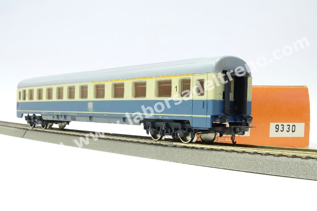 Lima - 9330 Carrozza Eurofima 1a/2a cl. DB, livrea blu/crema - Hobby Line