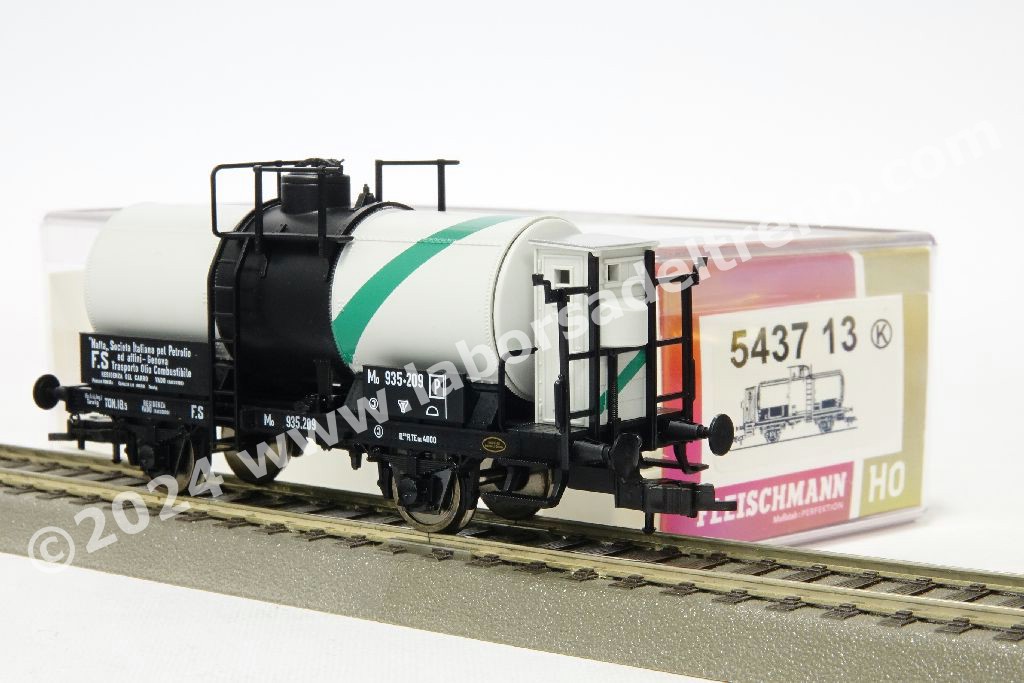 Fleischmann - 543713 Cisterna a 2 assi con garitta tipo Mo di FS Italia ...