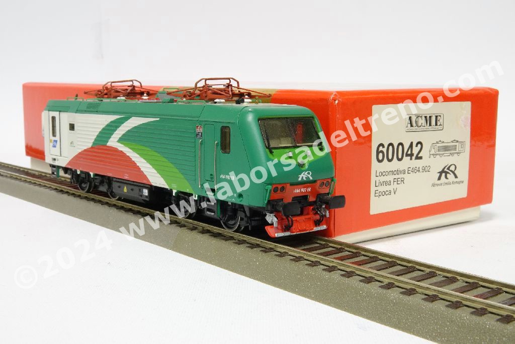 Acme - 60042 Loco el. E 464 902 della FER, livrea tricolore FER, ep. V ...