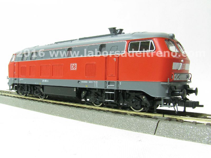 Fleischmann - 424072 Locomotiva diesel Br 225 DB AG, livrea rossa ...