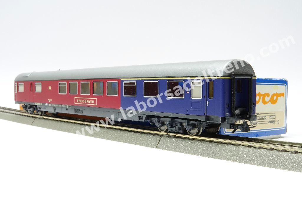 Roco - 44745 Carrozza ristorante WRmz delle DB, livrea Kakadu blu/rossa ...