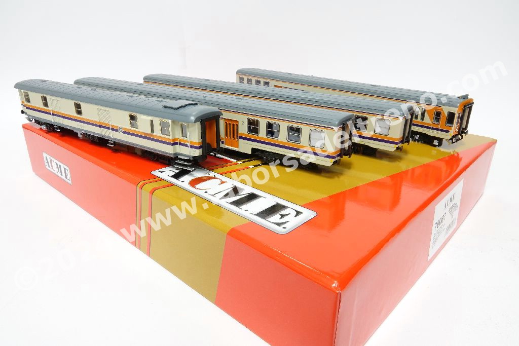 Acme - 70087 Treno Vicinale FS con un bagagliaio tipo 1978R, due ...