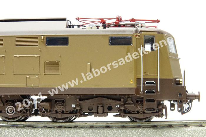 Le models - 20654 Loco el. E 646 001 delle FS, livrea di origine ...