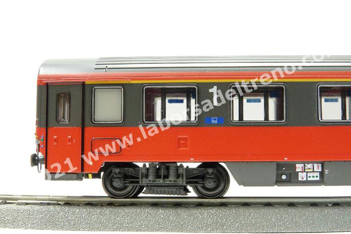 Acme - 90125 Set 1 EC Johann Strauss delle OBB con 2 x 1a cl. e una 2a cl. tipo EC89, livrea ...