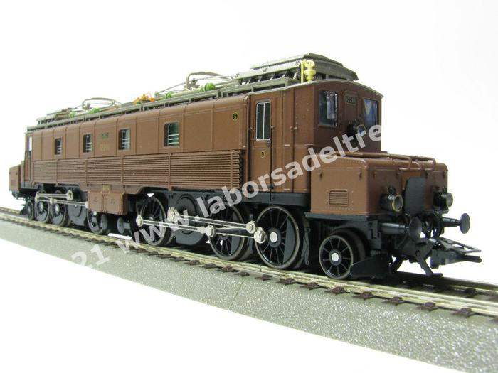 Trix - 22968 Locomotiva elettrica SBB Fc 2x3/4 12201 'Kofferli-Lok ...