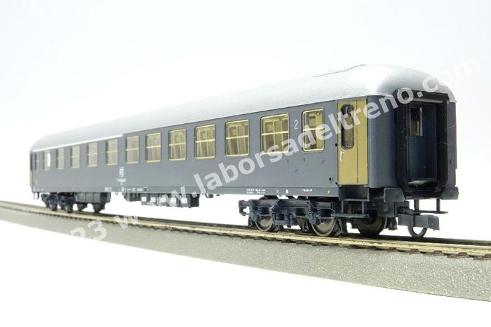 Roco - 44773 Carrozza tipo X mista 1a/2a cl., livrea grigio ardesia ...